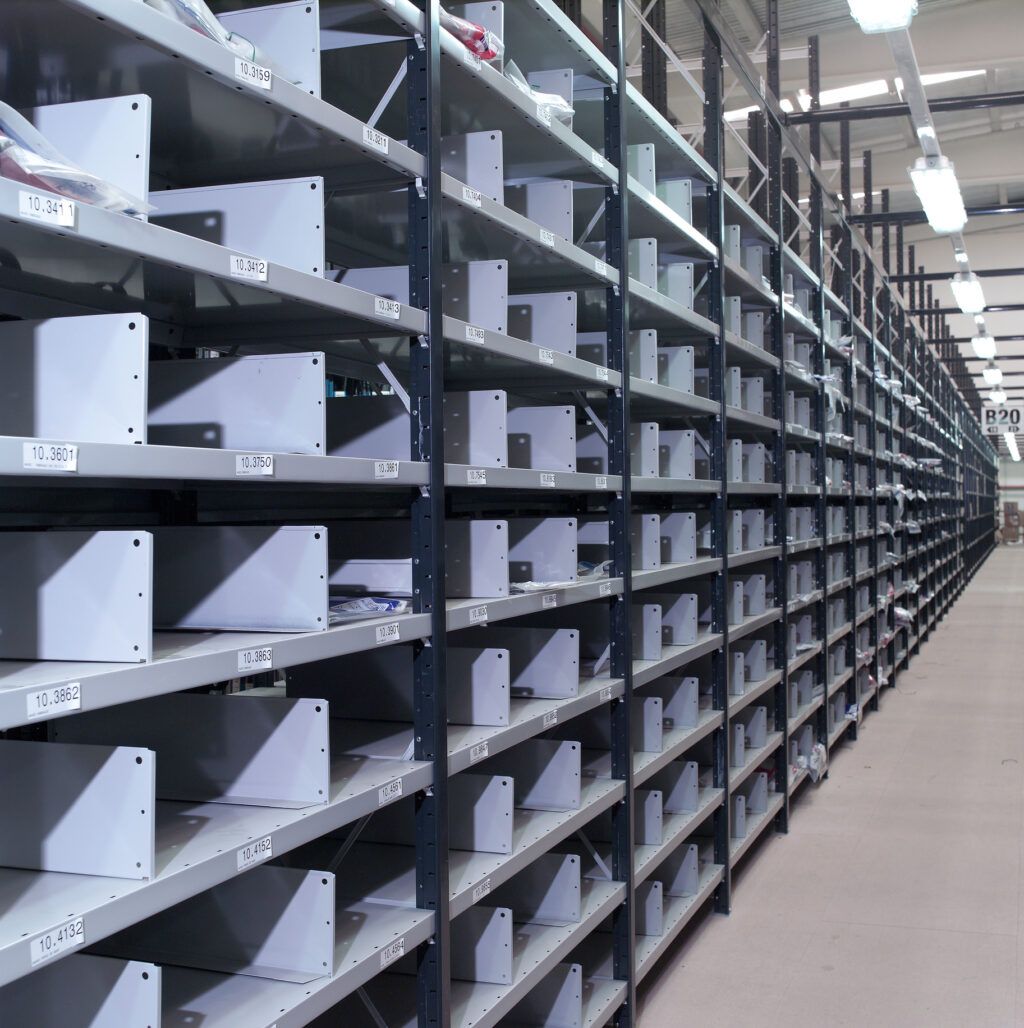 Cómo diseñar el almacén de picking adecuado para mejorar la eficiencia ...